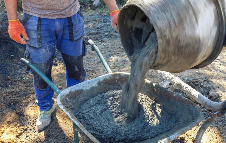 Saiba como fazer concreto na betoneira I Loja do Mecânico