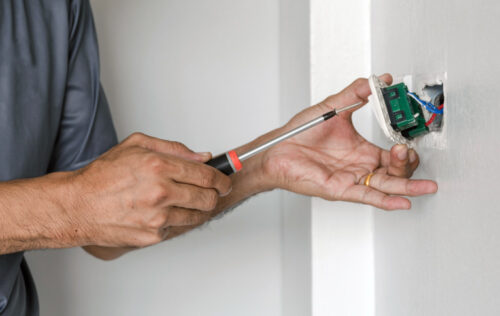 Saiba como instalar interruptor simples | Loja do Mecânico Saiba como instalar interruptor simples | Loja do Mecânico